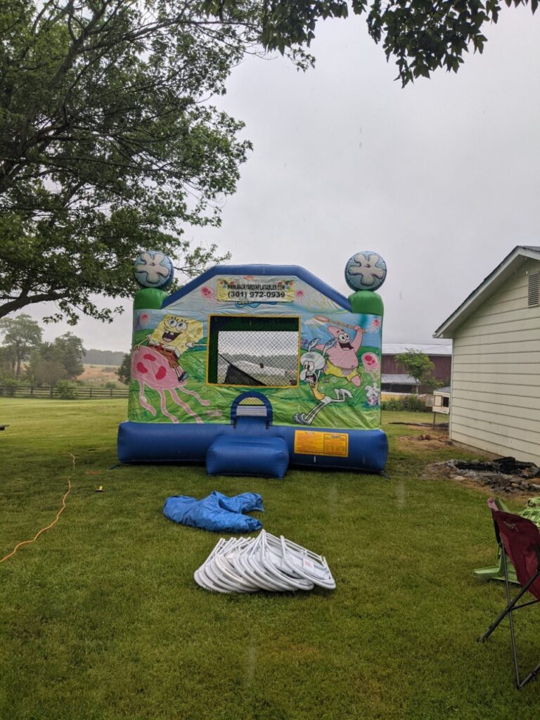 SpongeBob - Backyard Inflatables